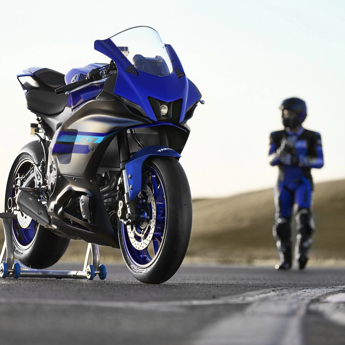 Yamaha YZF-R7: The Hardcore Sportbike – StickerBao Wheel Sticker Store